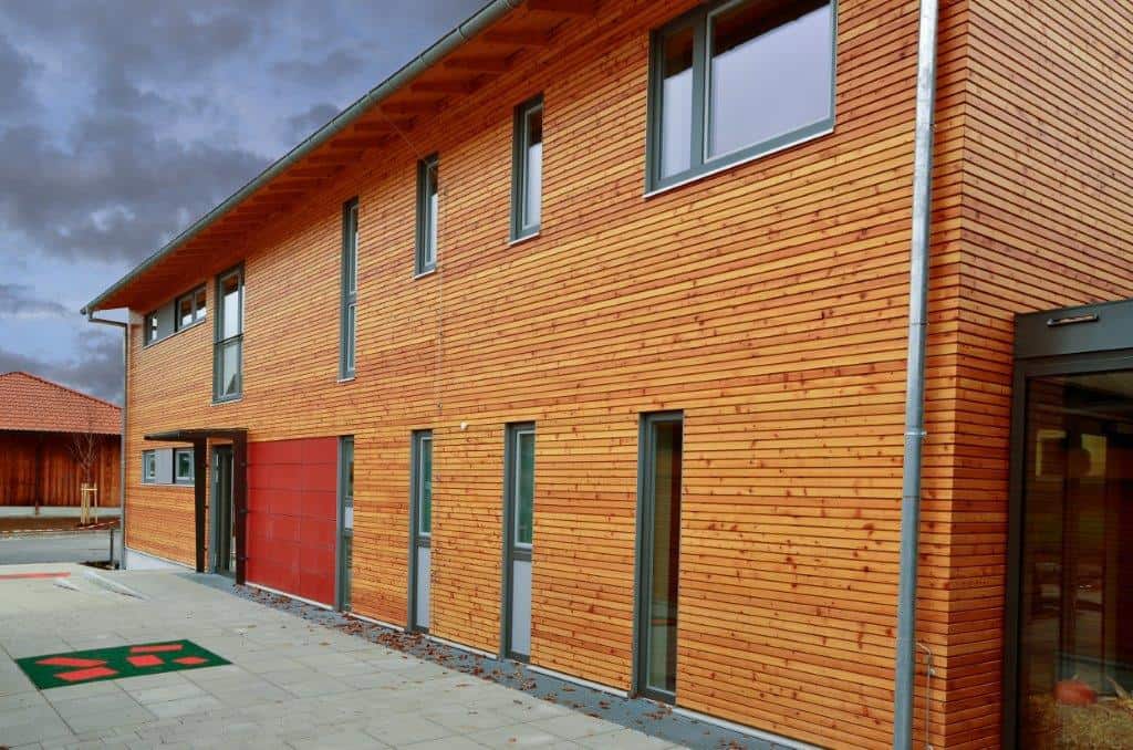 Fassade waagerecht - Holzmarkt Lechner